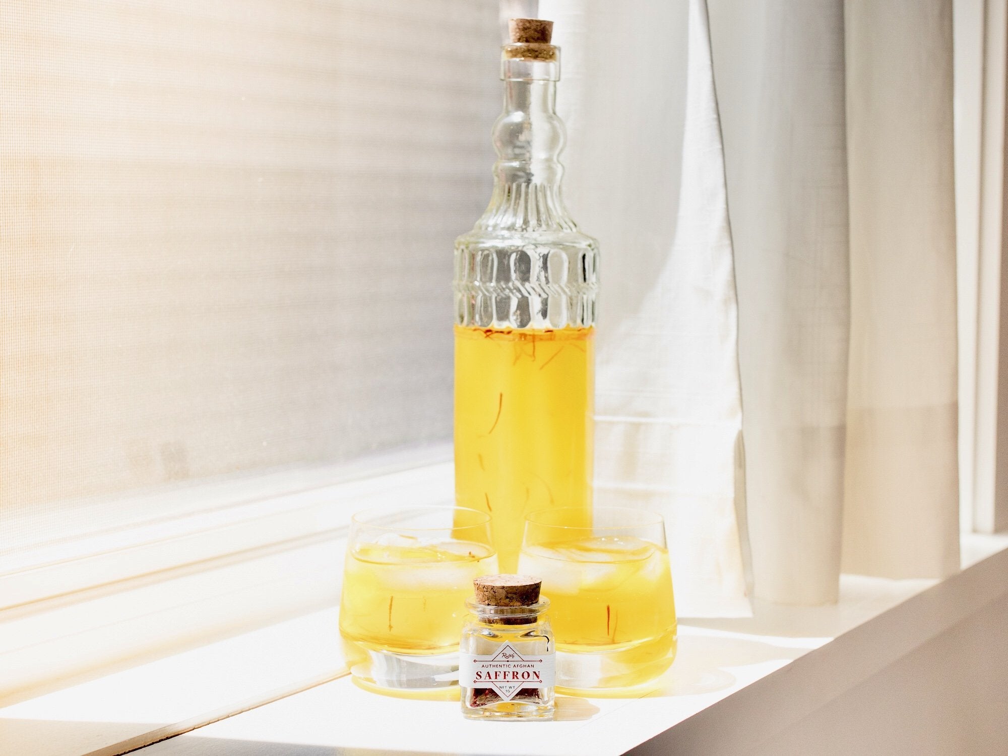 Freshly Squeezed Lemonade Infused with Saffron | Rumi Spice