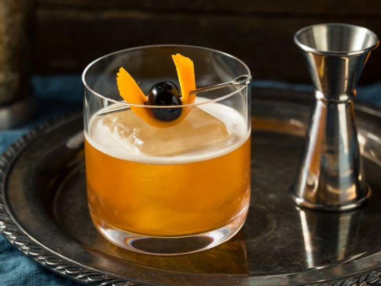 Old Fashioned with Saffron Simple Syrup | Rumi Spice